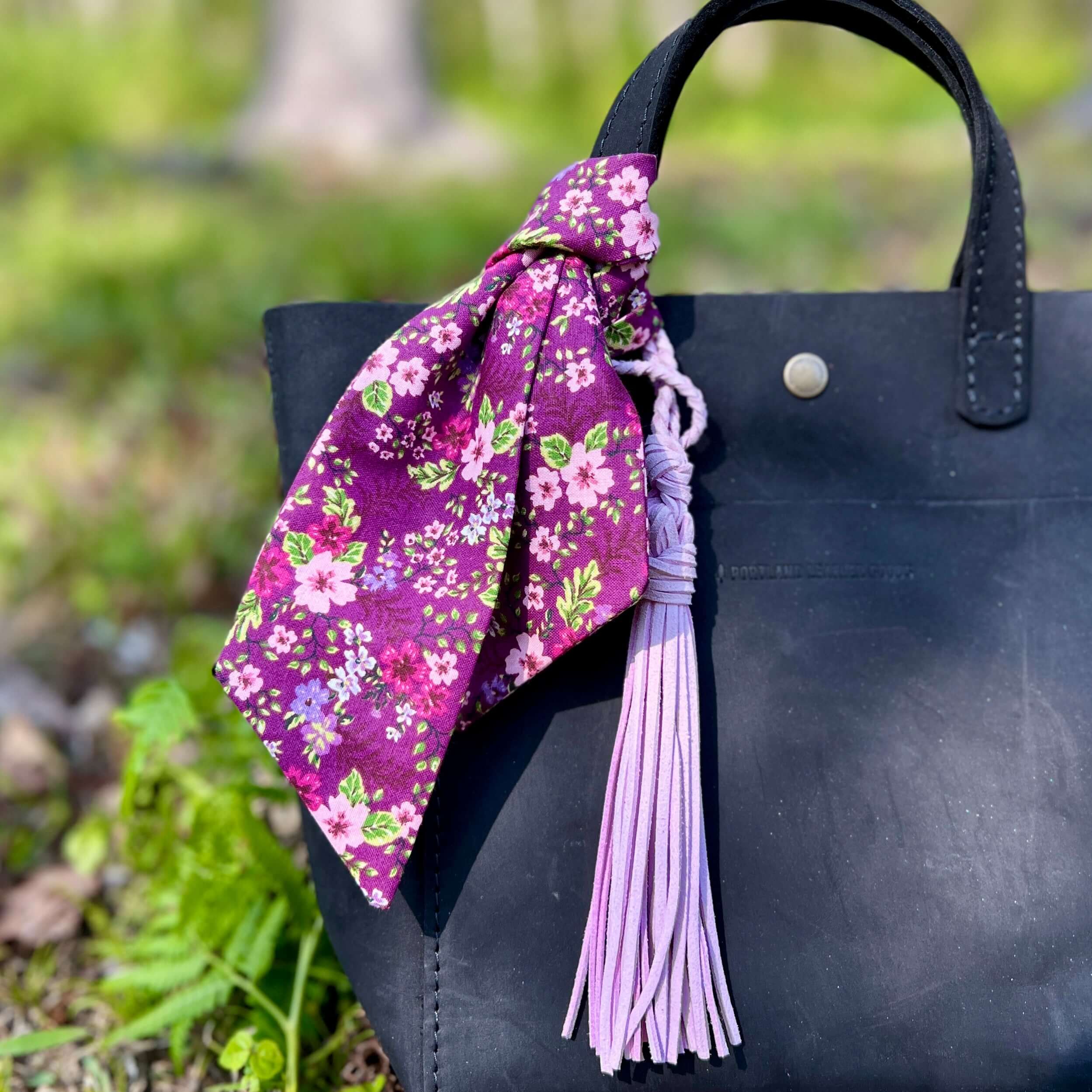 Purse Scarf - Purple Floral – lindsaystreemdesigns