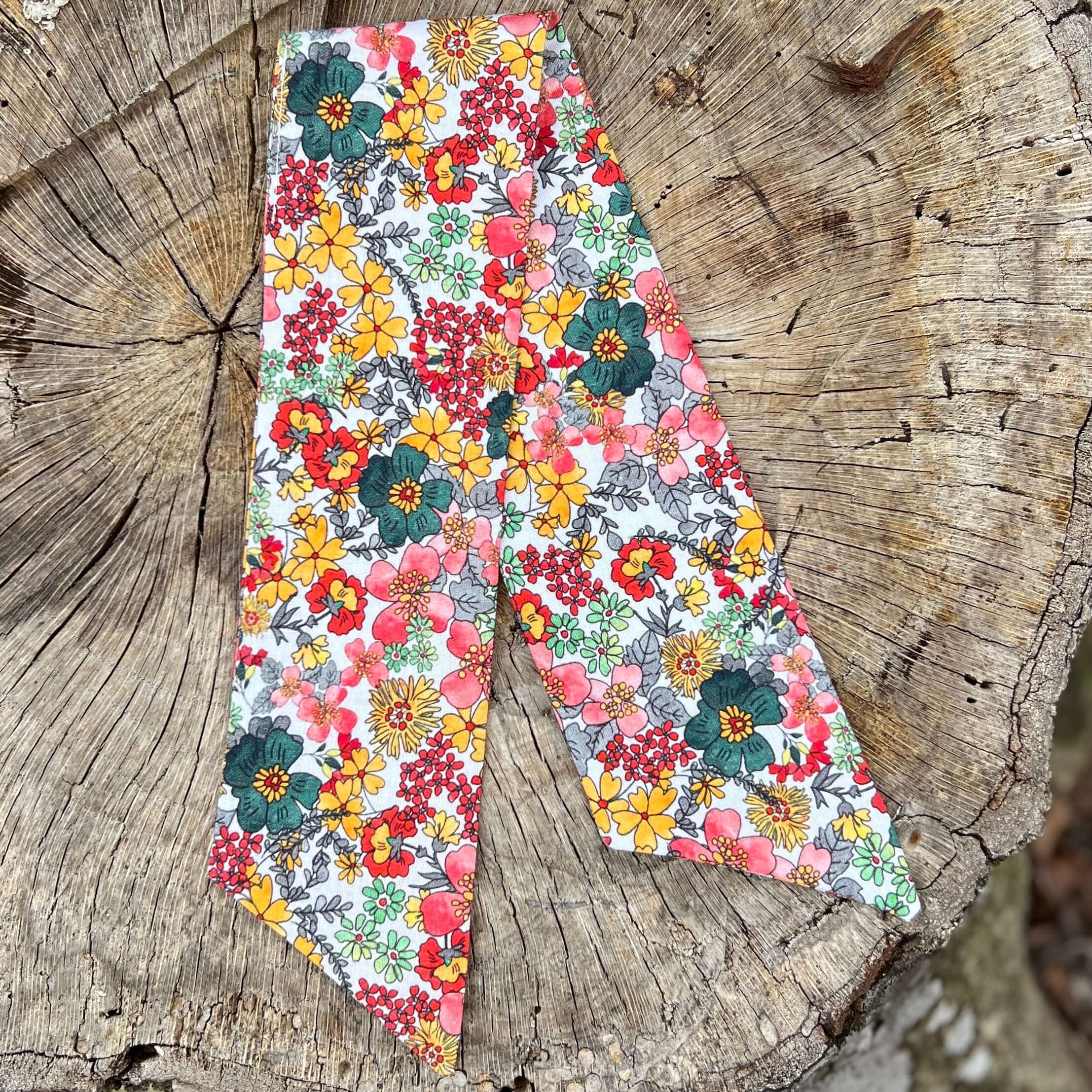 Purse Scarf in Pink Retro Floral – lindsaystreemdesigns